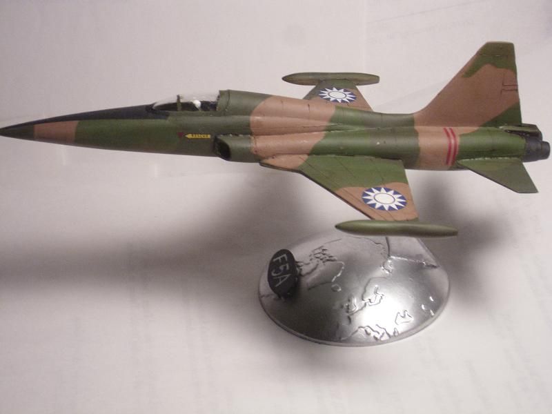 Lindberg 1/80 F5A Freedom Fighter - The Unofficial Airfix Modellers' Forum